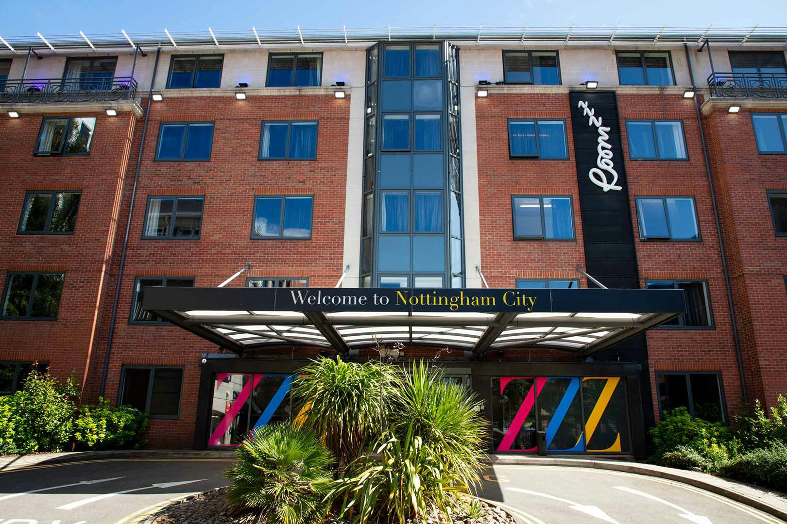 Roomzzz Nottingham – itison