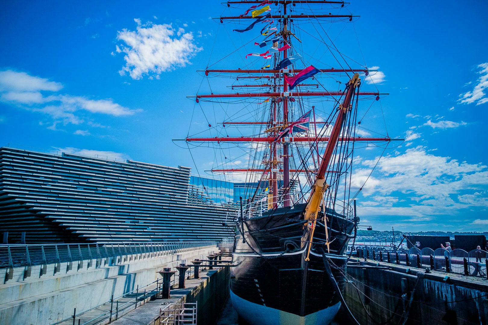 RRS Discovery Point – itison