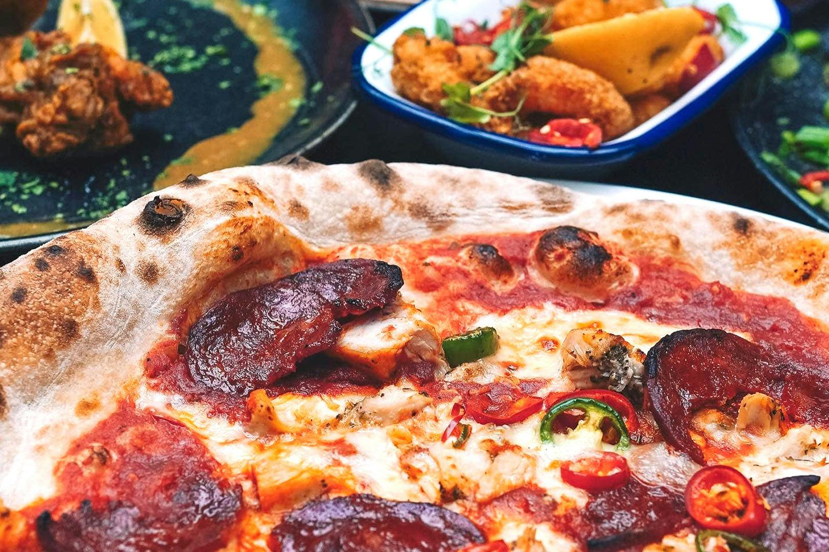 Fullbacks Pizza Bar – itison