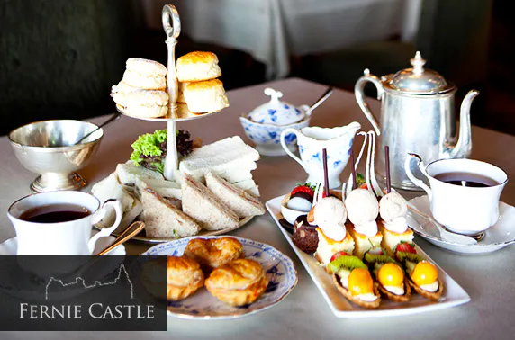 Fernie Castle Hotel – itison