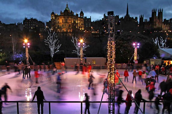 Paisley Winterfest ice skating & funfair - from under £5pp – itison
