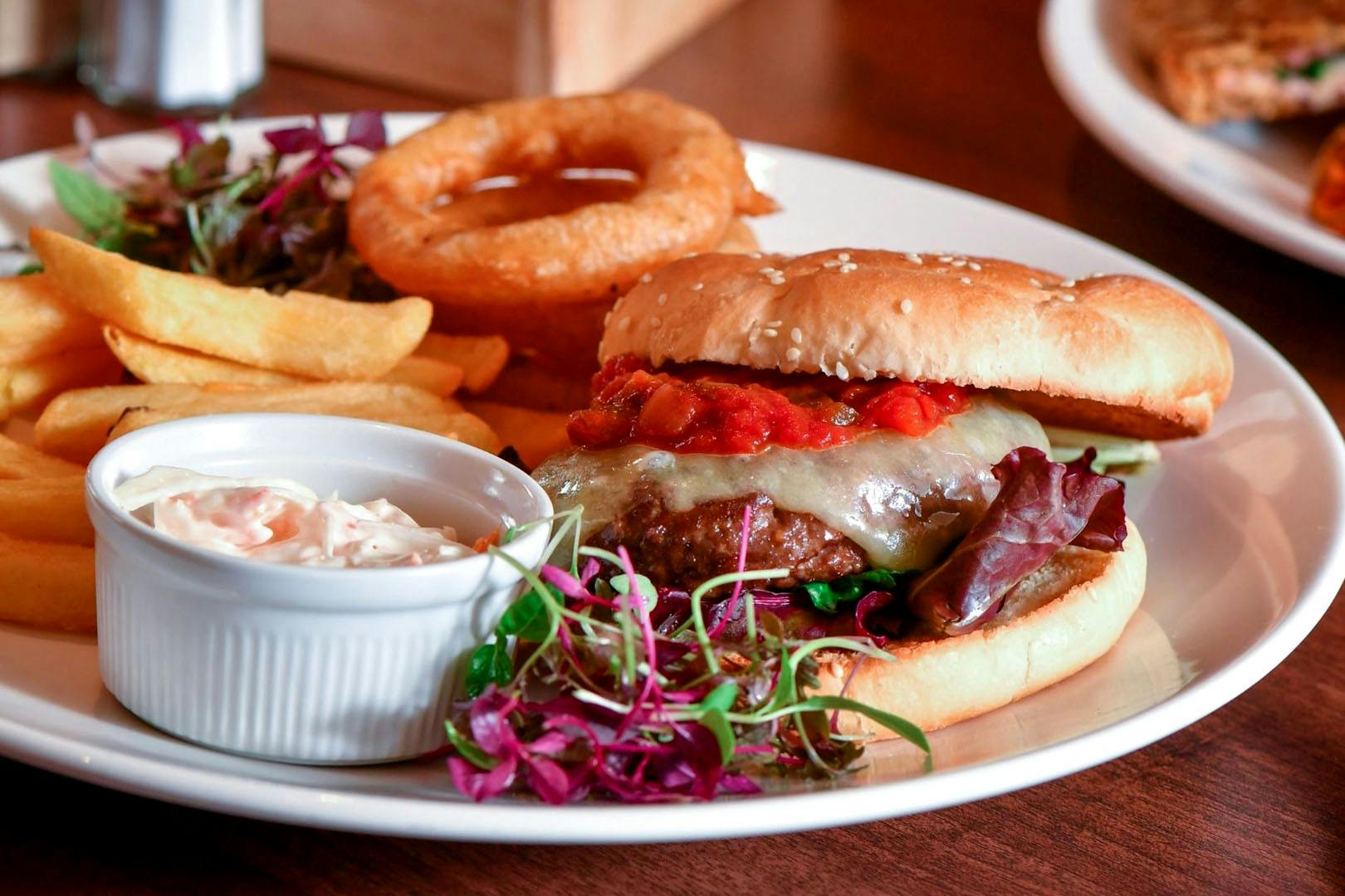 The best deals in Dundee & Tayside today – itison