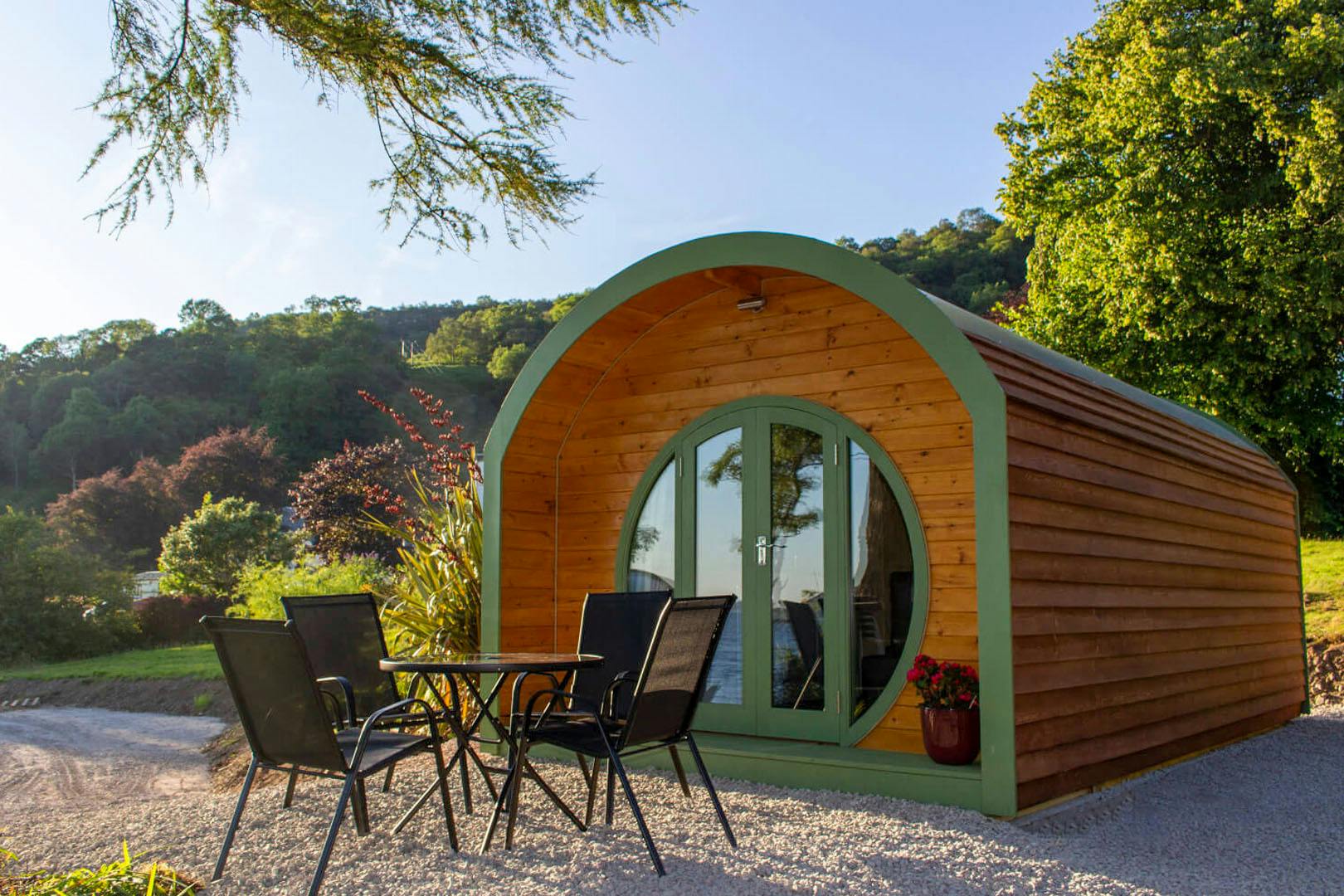 The Onich Hotel, beach pods – itison