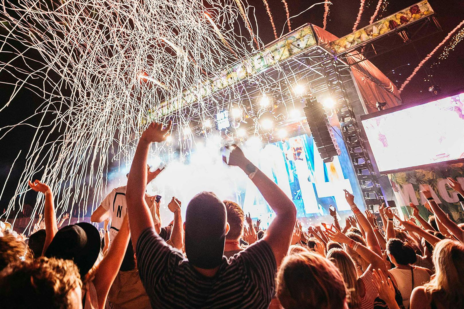 Hot Dub Time Machine – itison