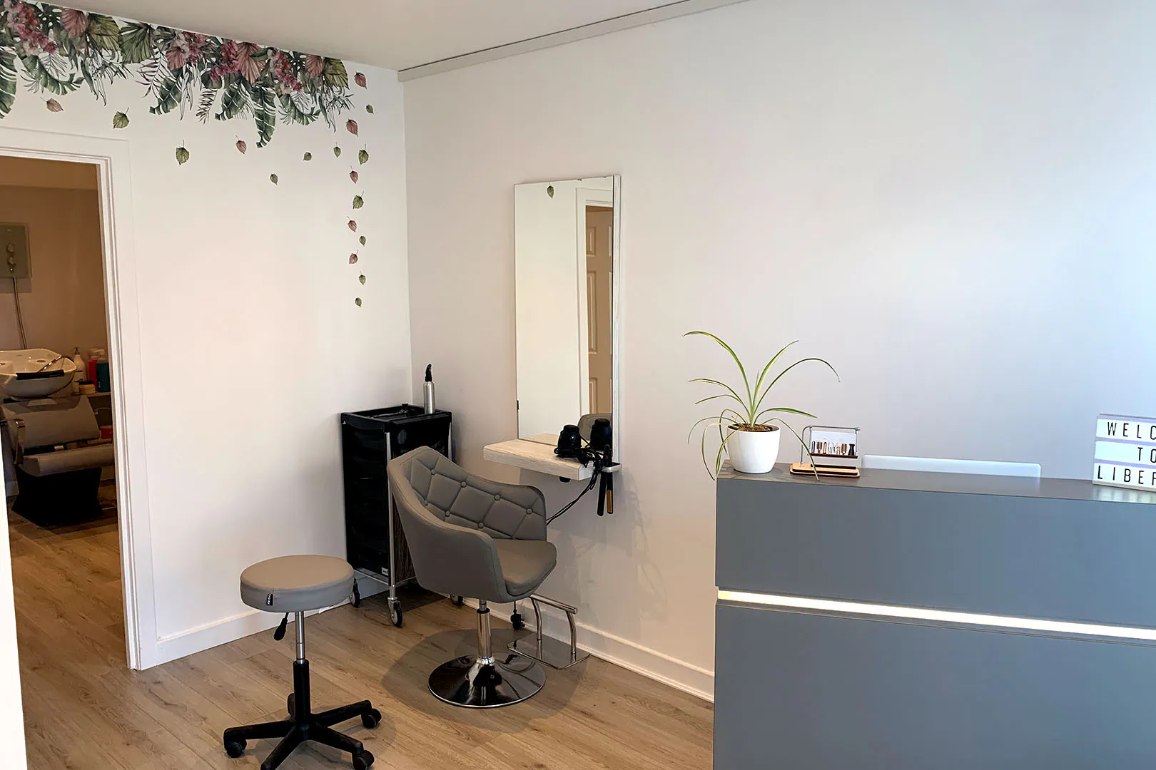 Liberty Hair Creative cut & blow dry – itison