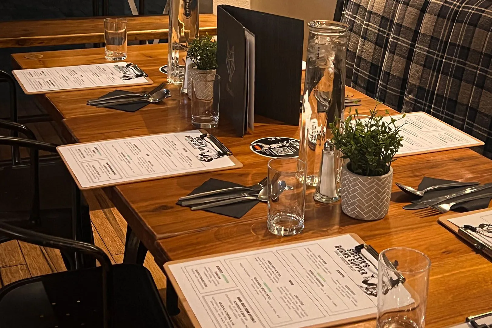 Siberia Bar & Hotel – itison
