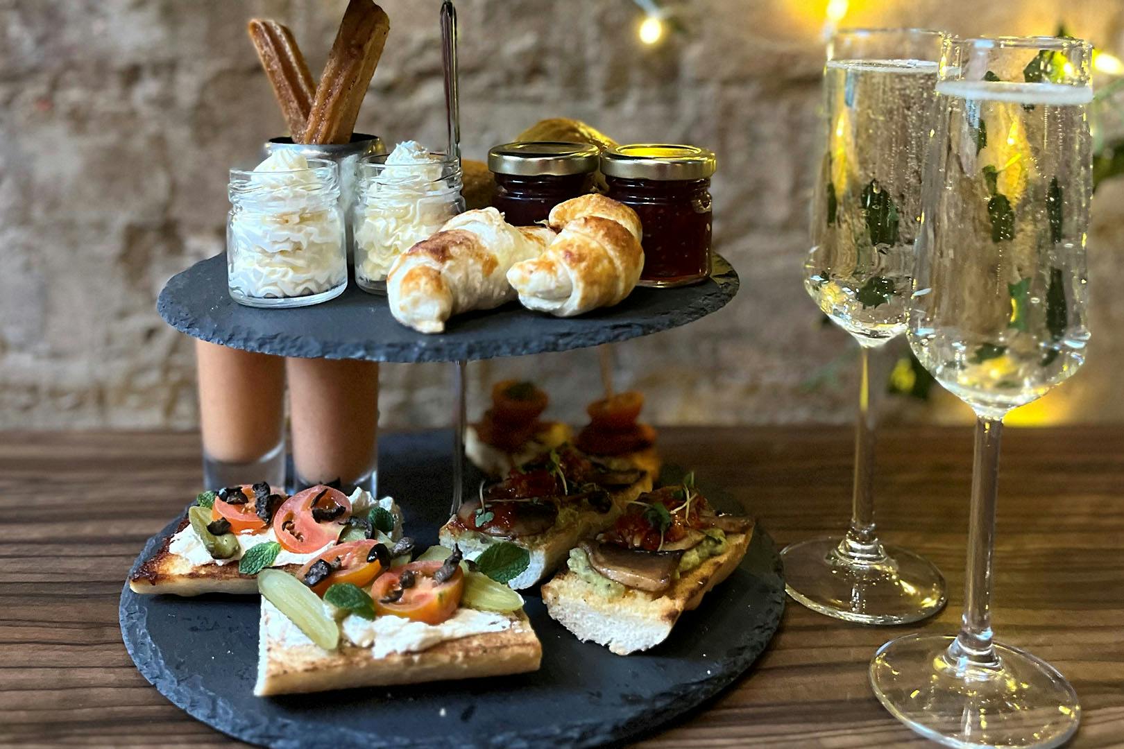 Cubatas Tapas Bar & Restaurant – itison