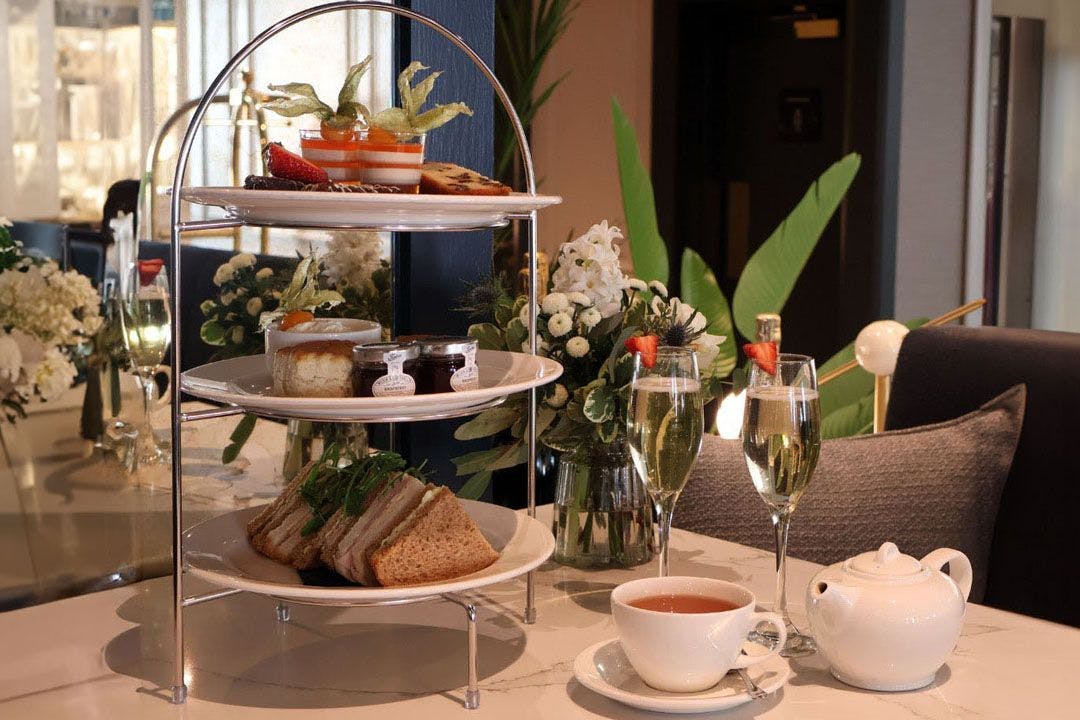 Edinburgh Marriott Hotel Holyrood – itison