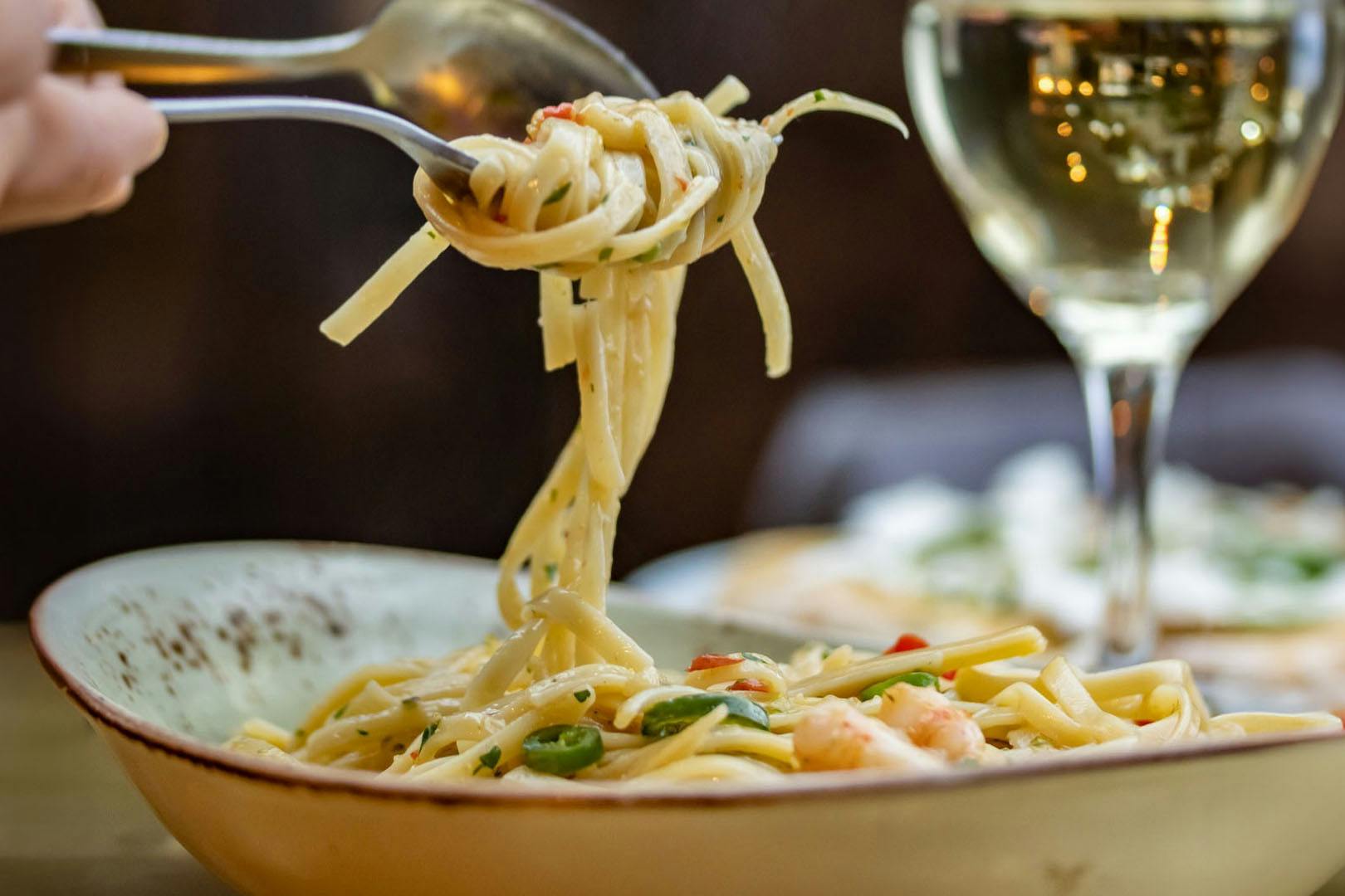 Tony Macaroni – itison