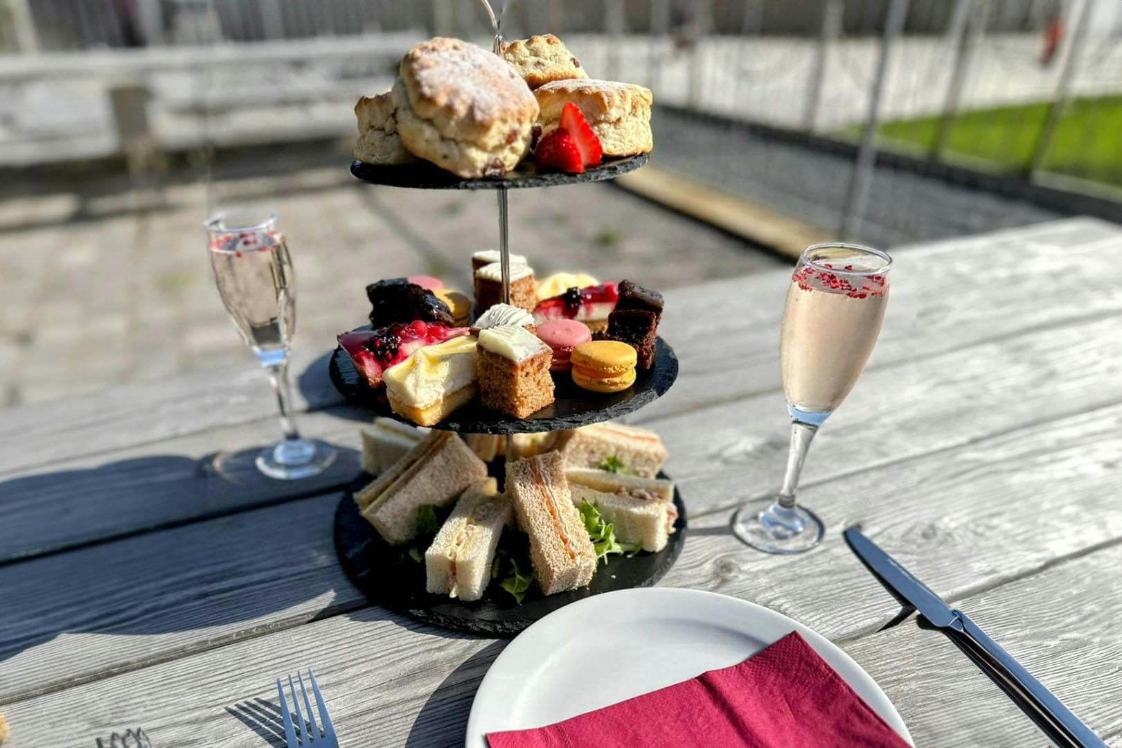 itison: Officially Scotland's Favourite Daily Deals and Events Site