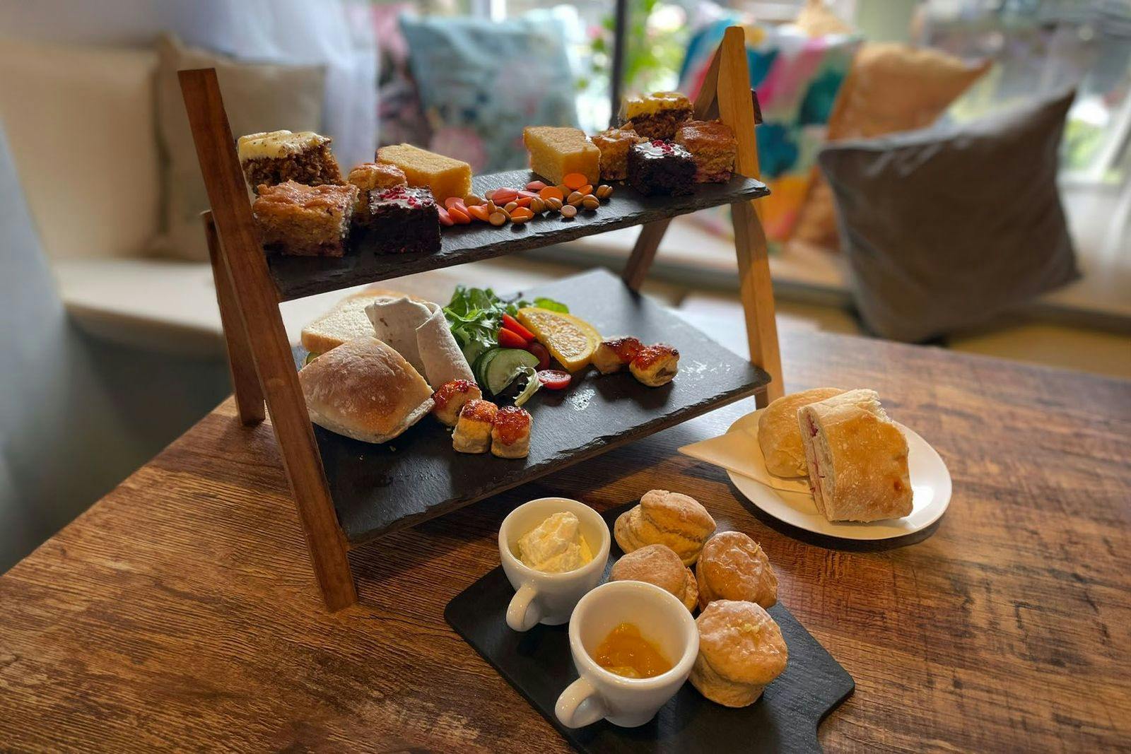 The Chocolate Bar – itison