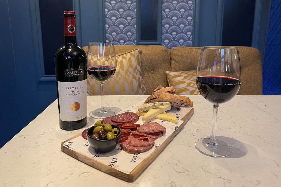 1802 Lounge & Grill – itison