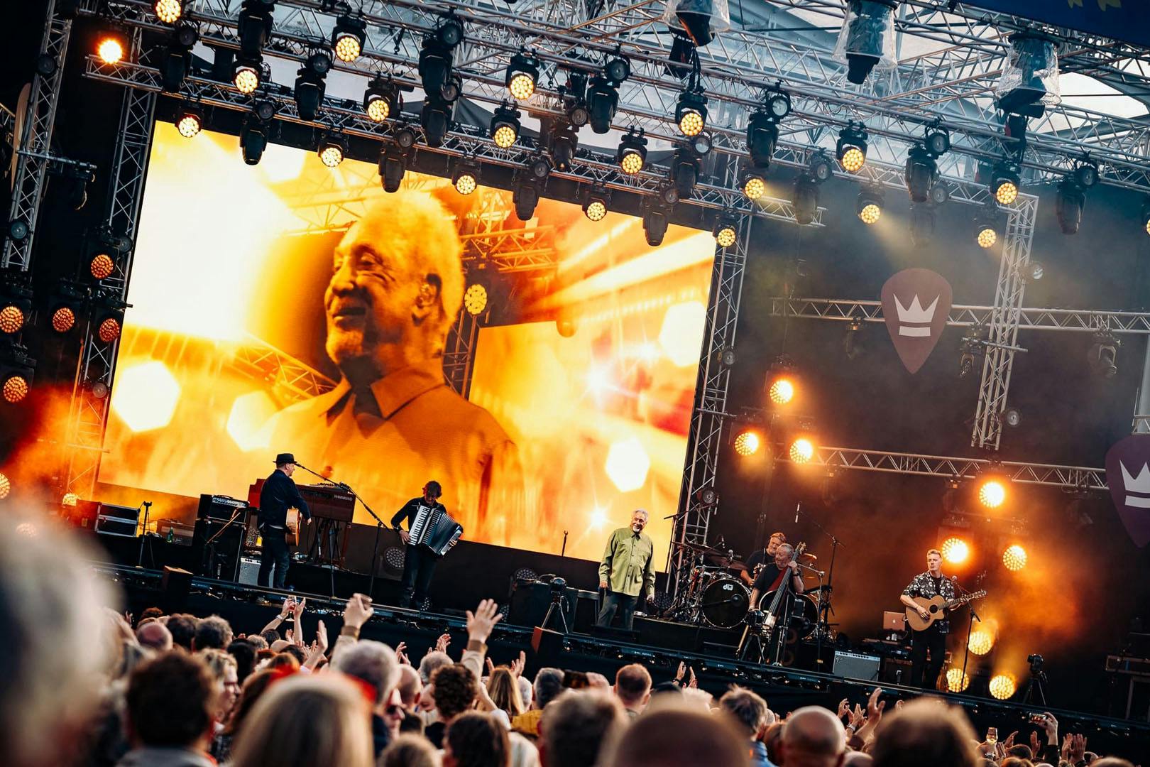 The best deals in Edinburgh & The East today – itison