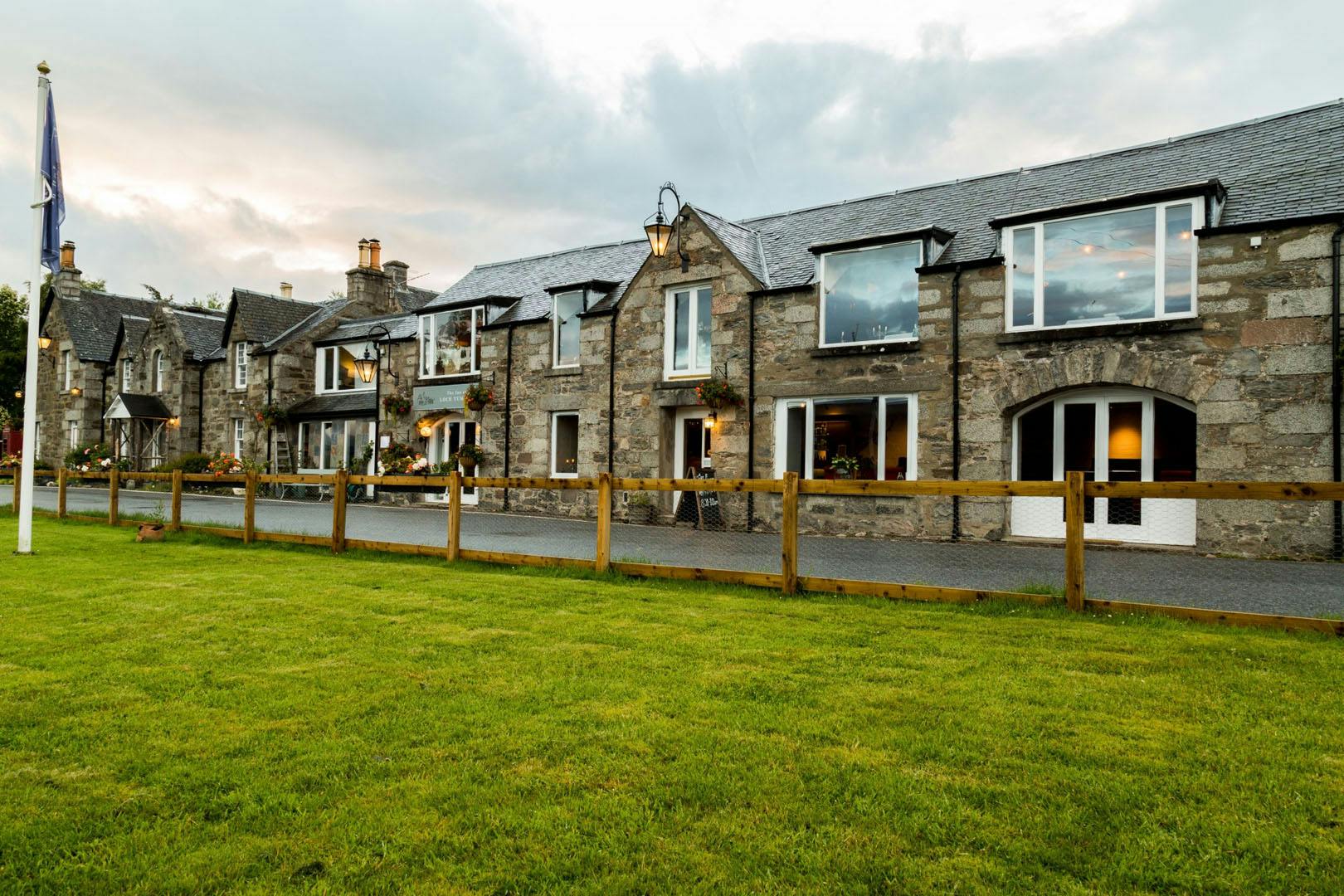 The Inn at Loch Tummel – itison