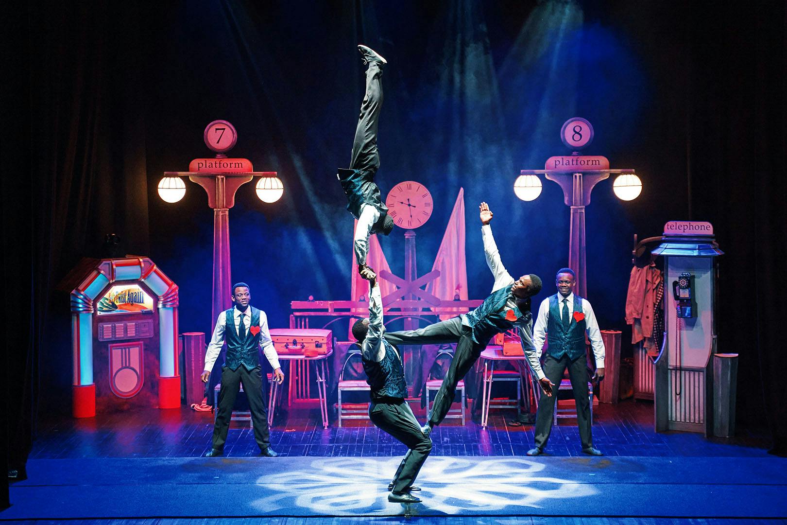 Black Blues Brothers: Let's Twist Again! – itison